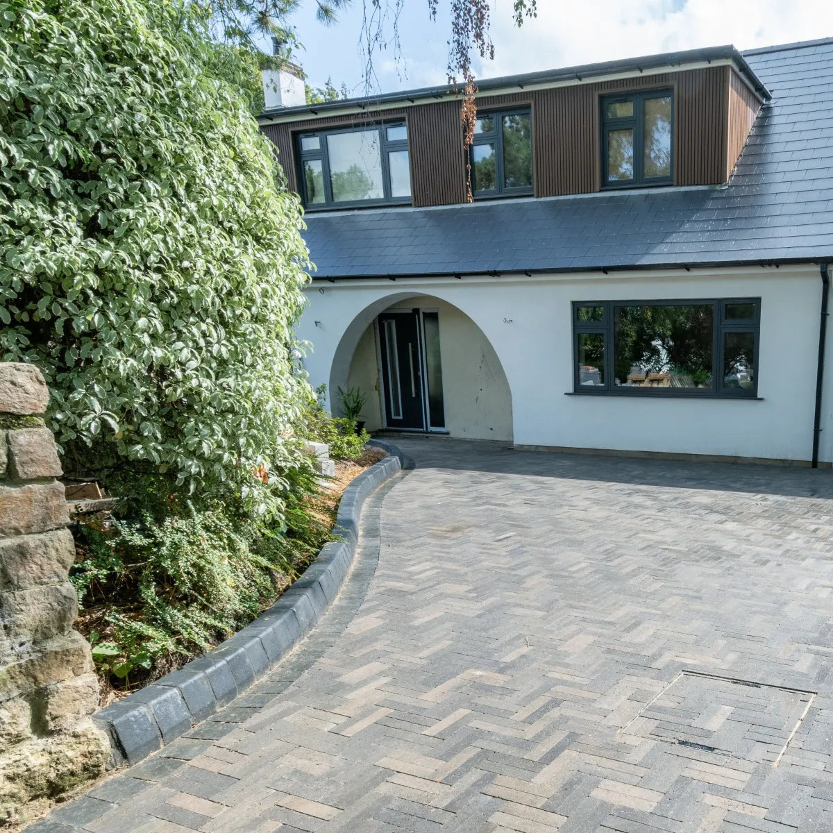 Bradstone Piccolo Slimline Paver Setts | Slade's Garden and Building ...