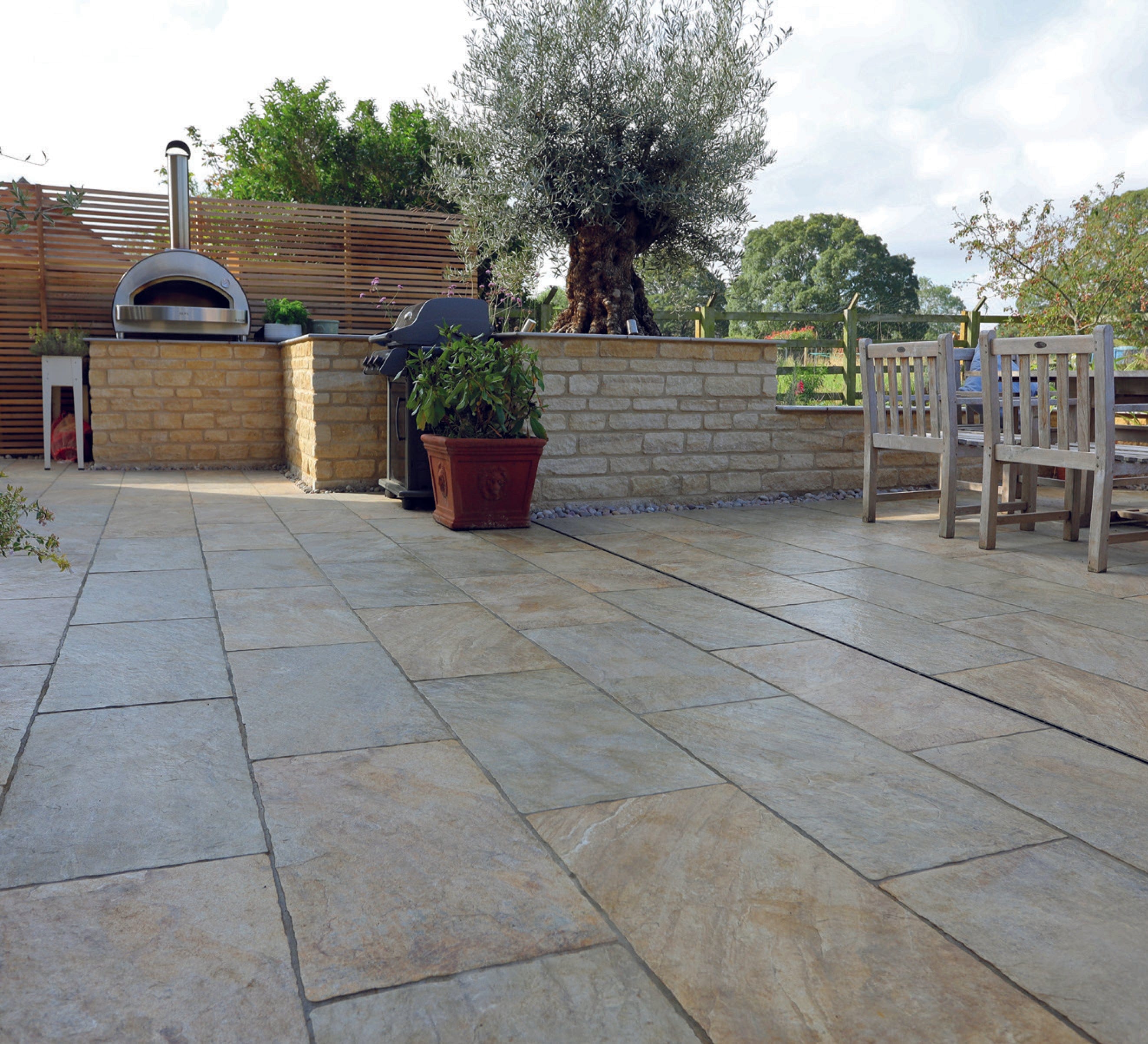 Bradstone Romeli Porcelain Paving Grey Blend | Slade's Garden and ...